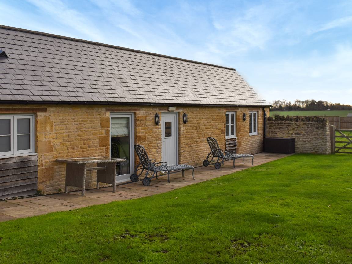 Cottage ∙ 2 Bedrooms ∙ 4 Guests - Stamford