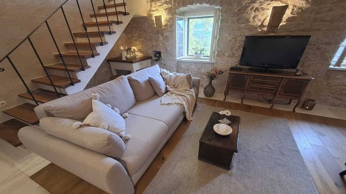 120 M² Ferienhaus ∙ 2 Schlafzimmer ∙ 6 Gäste - Baška Voda