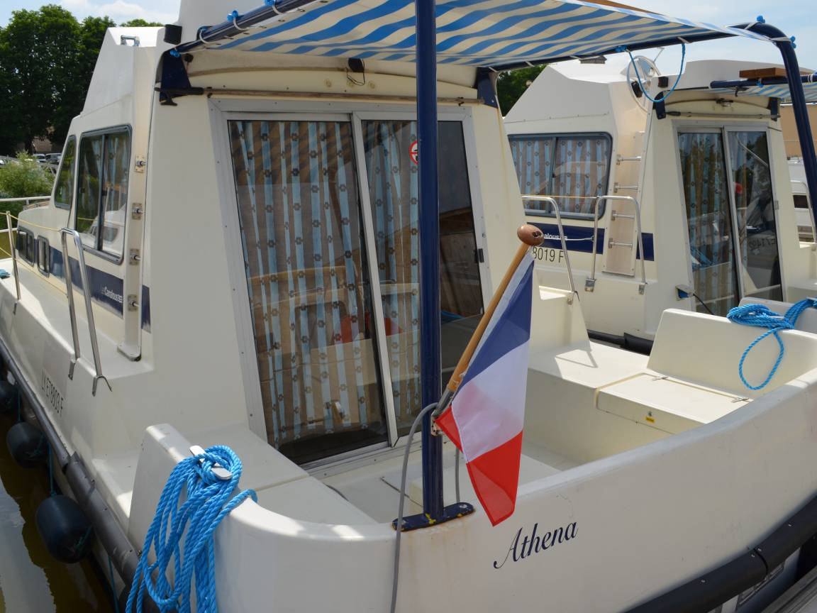 27 M² Péniche ∙ 1 Chambre ∙ 5 Personnes - Bourgogne-Franche-Comté