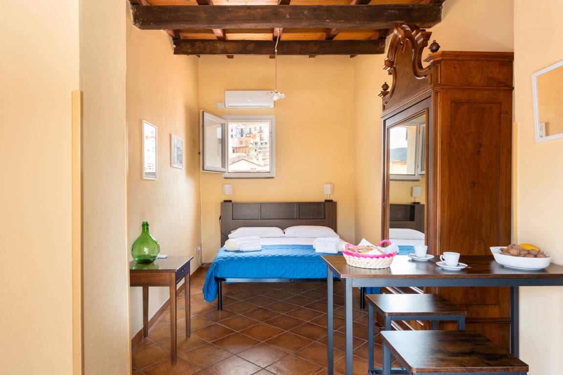 30 M² Apartment ∙ 1 Bedroom ∙ 2 Guests - Bosa