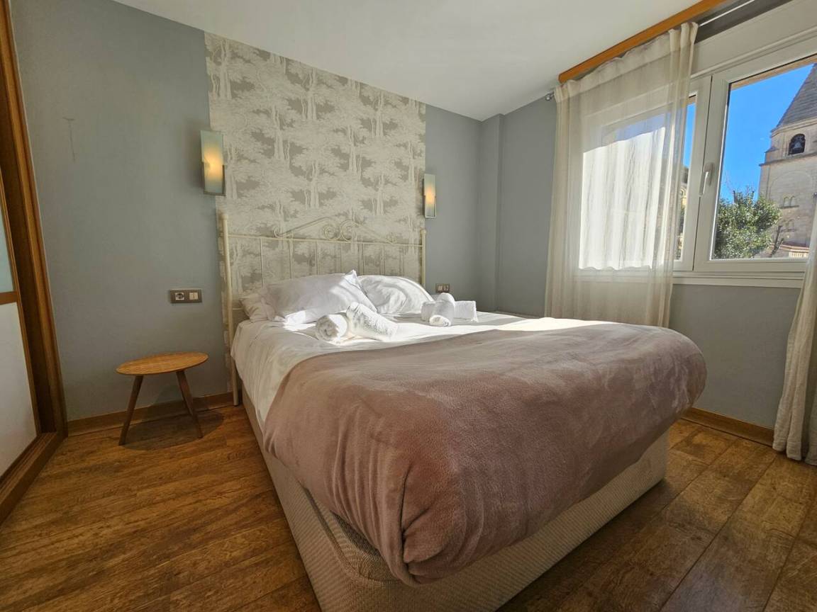 82 M² Appartement ∙ 2 Chambres ∙ 4 Personnes - Gijón