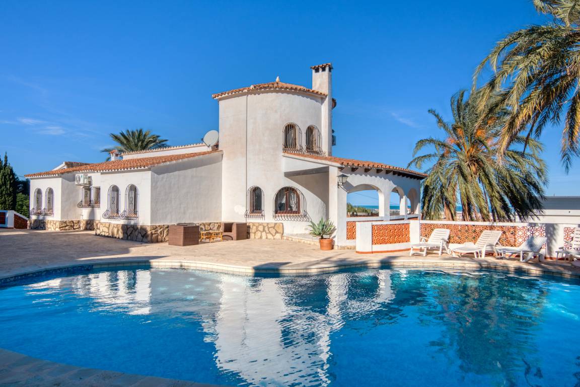 479 M² Villa ∙ 5 Habitaciones ∙ 10 Huéspedes - Denia