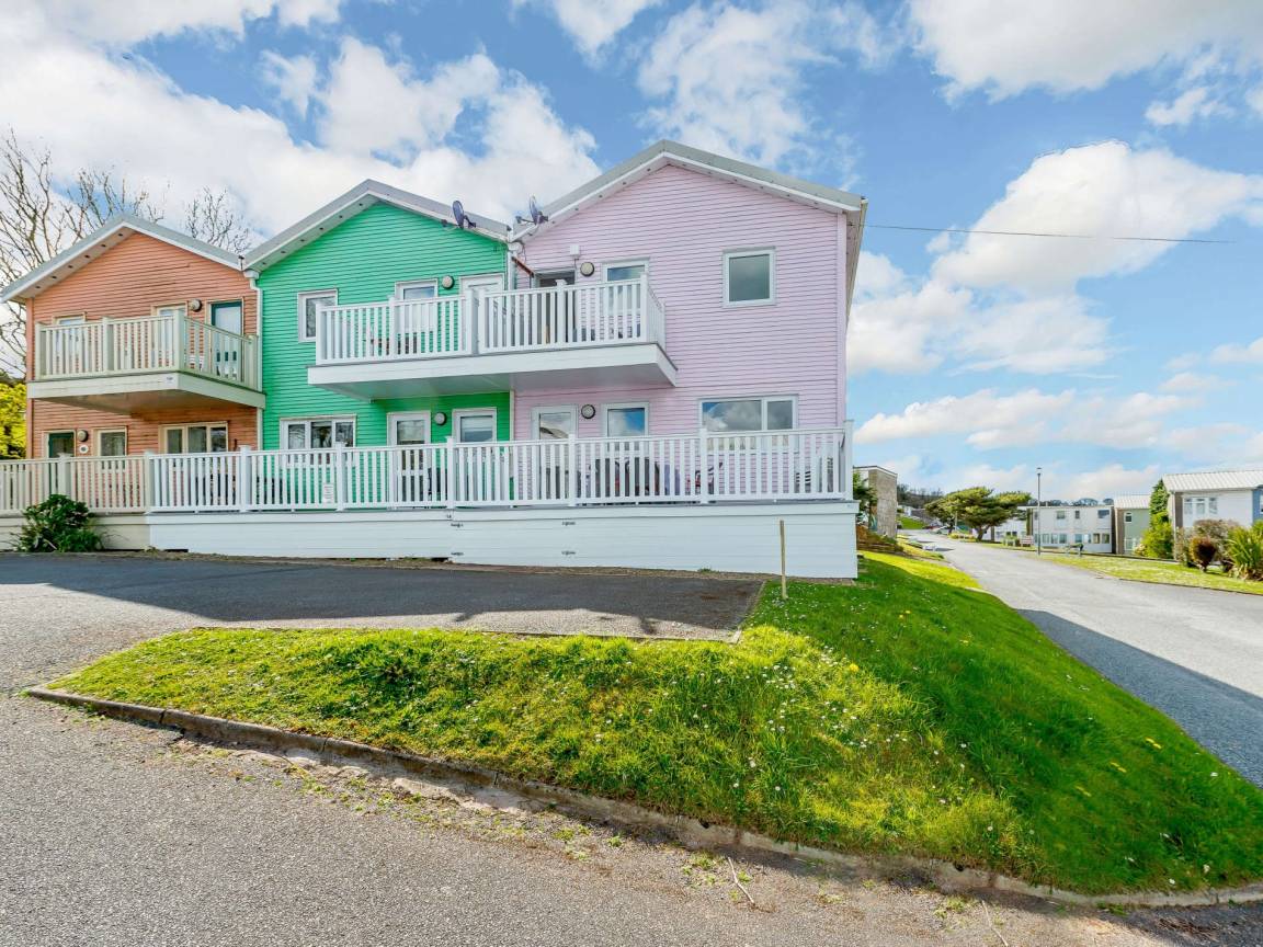 Cottage ∙ 3 Bedrooms ∙ 6 Guests - Freshwater East