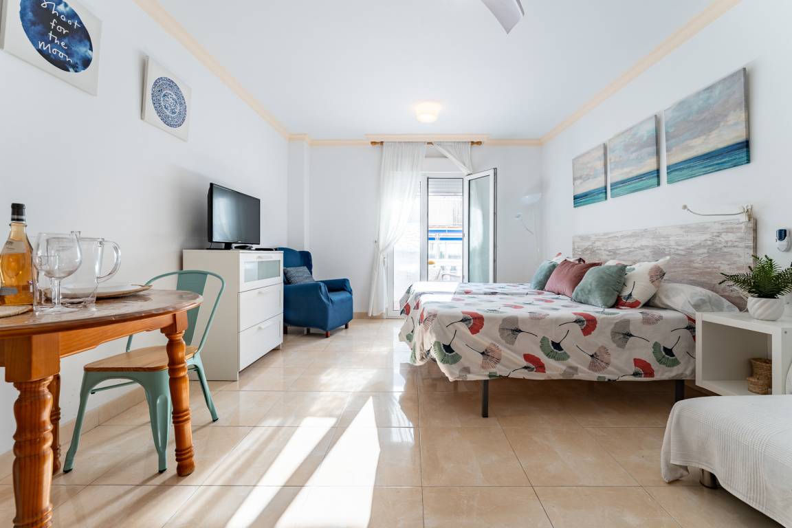 30 M² Apartament ∙ 1 Sypialnia ∙ 2 Gości - Torremolinos