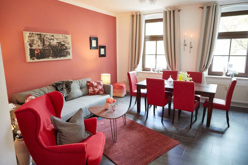 80 M² Ferienwohnung ∙ 2 Schlafzimmer ∙ 4 Gäste - Bernburg (Saale)
