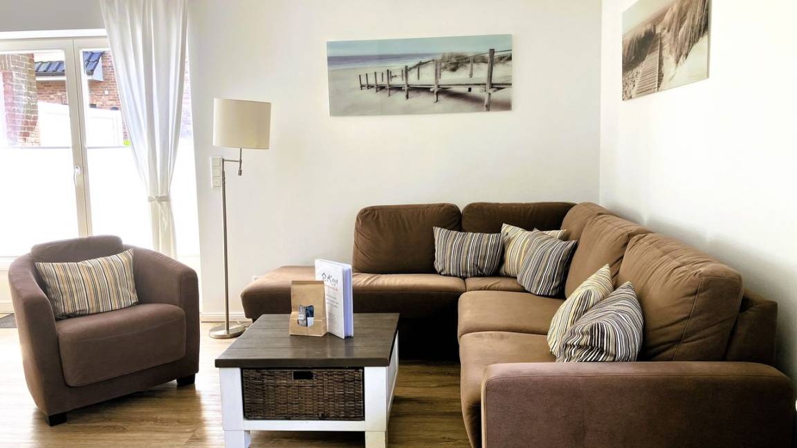 105 M² Ferienhaus ∙ 3 Schlafzimmer ∙ 6 Gäste - Utersum