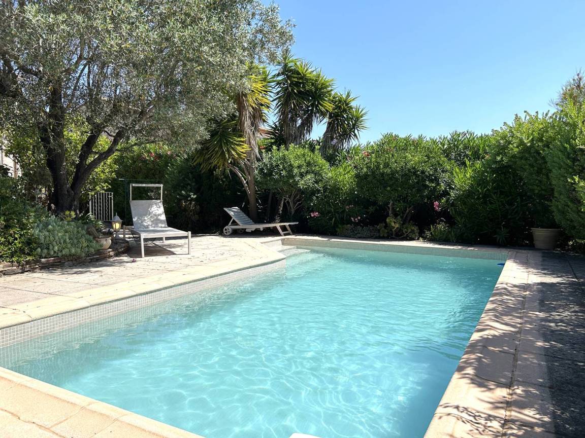118 M² Ferienhaus ∙ 4 Schlafzimmer ∙ 8 Gäste - Bormes-les-Mimosas