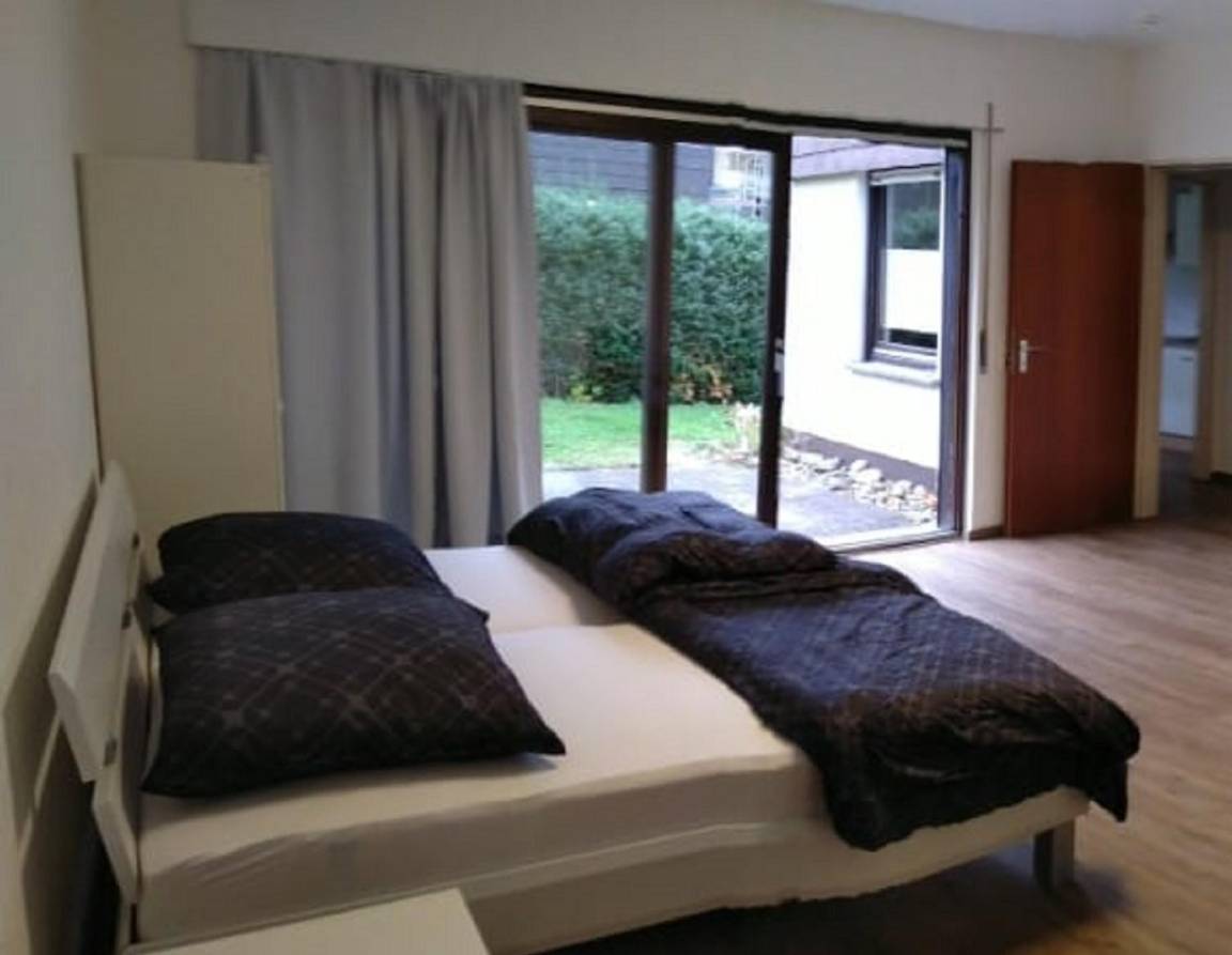 42 M² Ferienwohnung ∙ 1 Schlafzimmer ∙ 2 Gäste - Altenkirchen