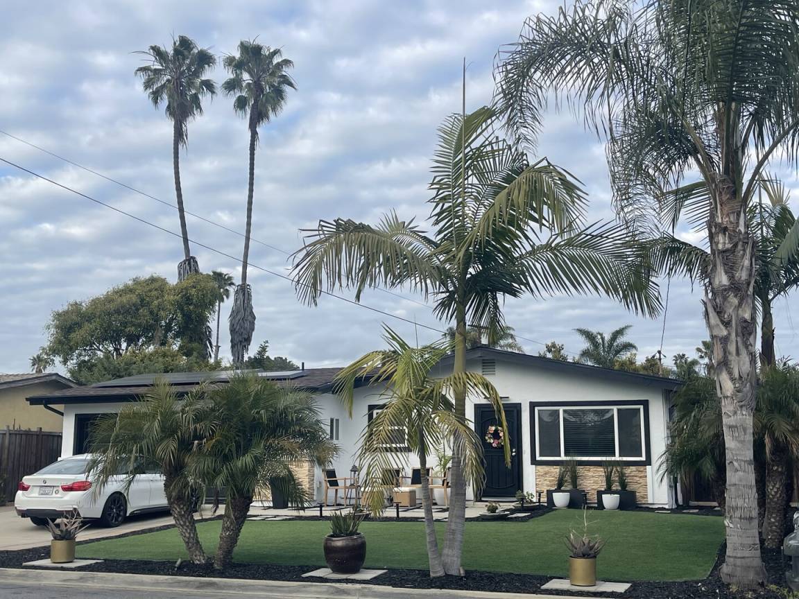 102 M² House ∙ 3 Bedrooms ∙ 4 Guests - Carlsbad, CA