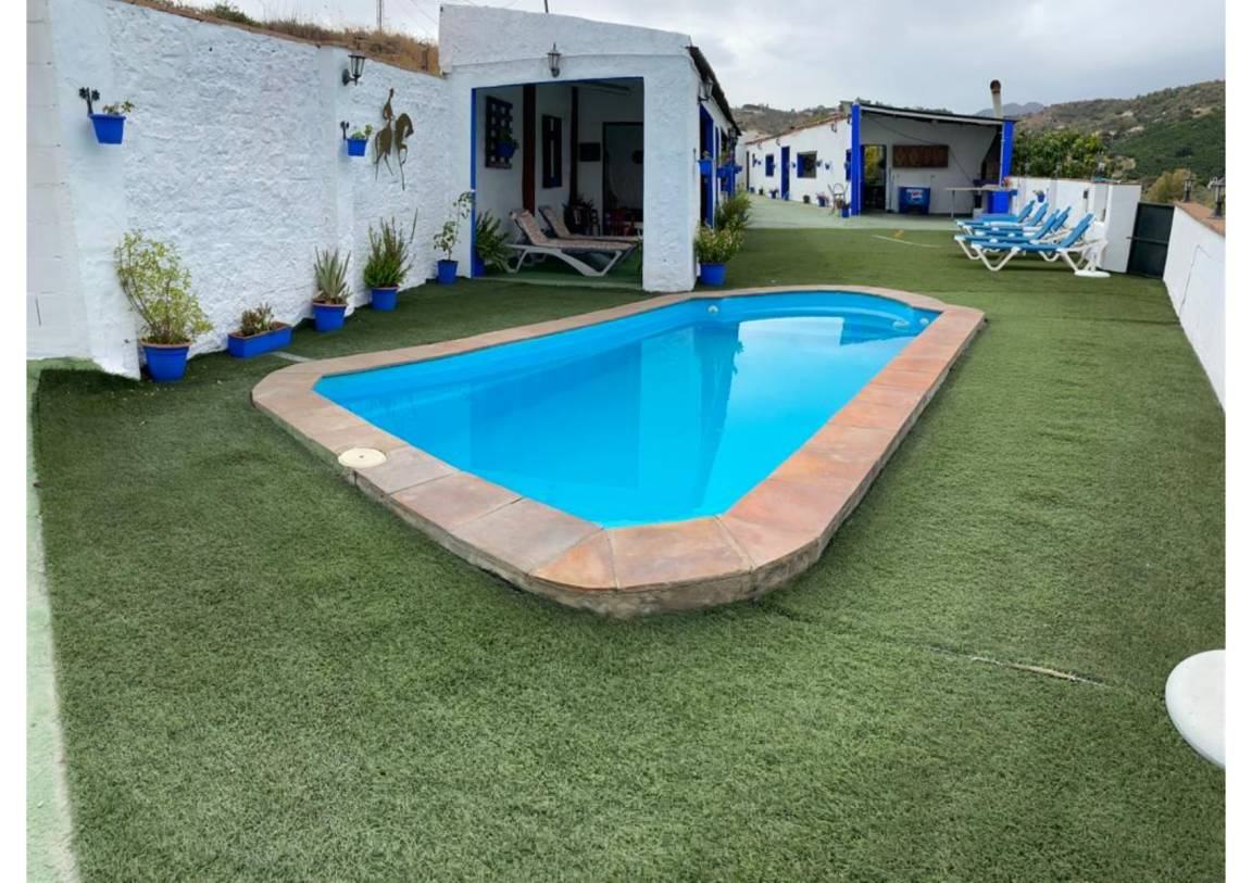 300 M² Ferienhaus ∙ 7 Schlafzimmer ∙ 16 Gäste - Alhaurín el Grande