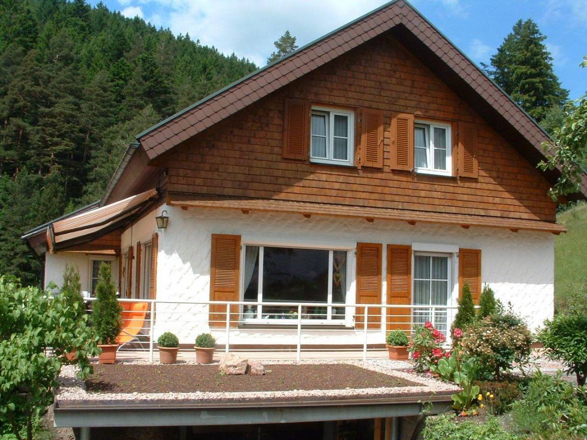 80 M² Ferienwohnung ∙ 2 Schlafzimmer ∙ 4 Gäste - Kniebis