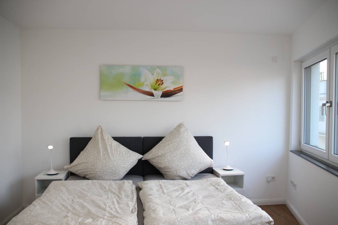 65 M² Appartement ∙ 1 Chambre ∙ 2 Personnes - Langenfeld
