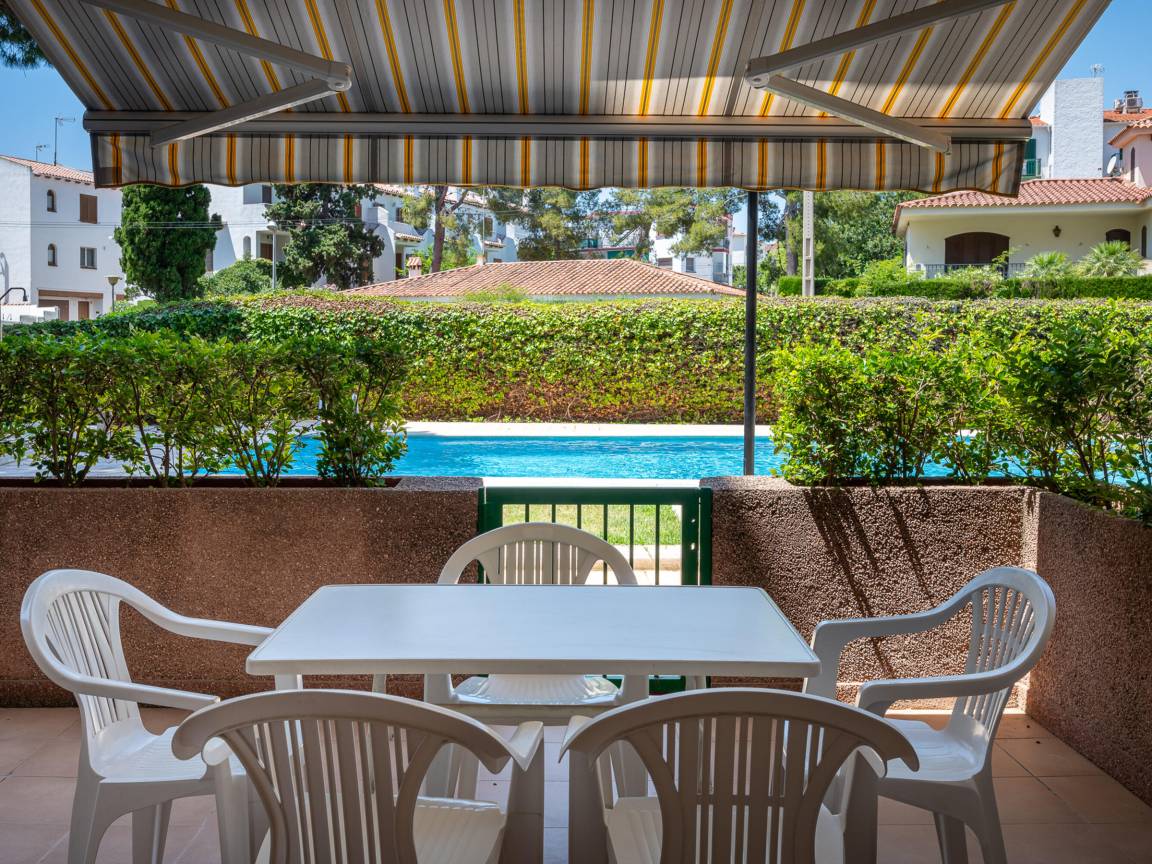 73 M² Apartamento ∙ 3 Habitaciones ∙ 6 Huéspedes - Altafulla