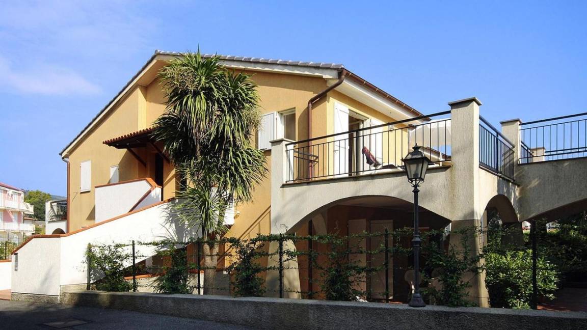33 M² Apartamento ∙ 1 Habitación ∙ 4 Huéspedes - Diano Marina