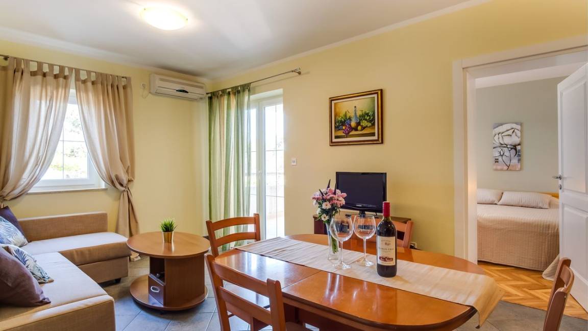 41 M² Apartment ∙ 2 Bedrooms ∙ 5 Guests - Mali Losinj