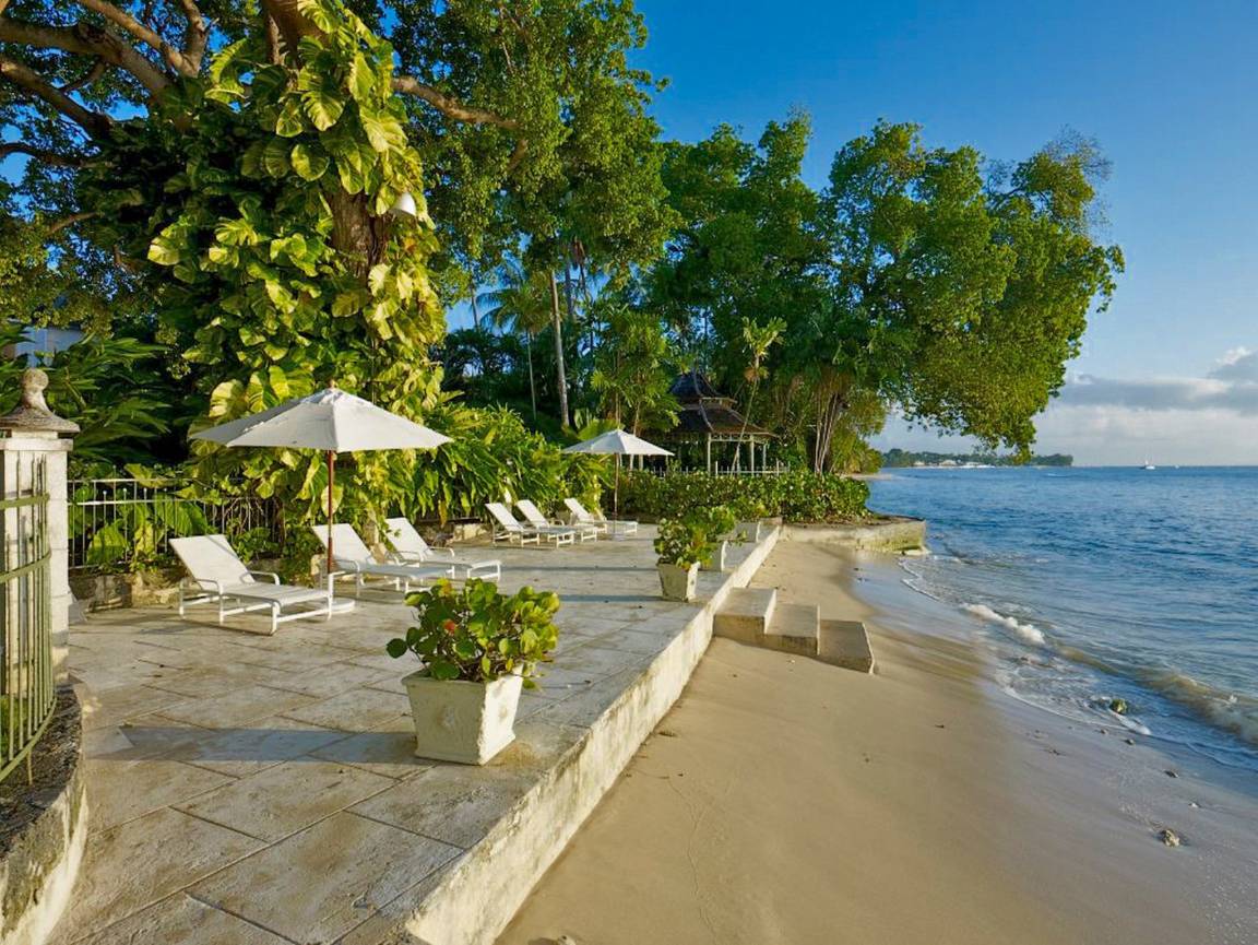 Villa ∙ 7 Bedrooms ∙ 14 Guests - Bridgetown, Barbados