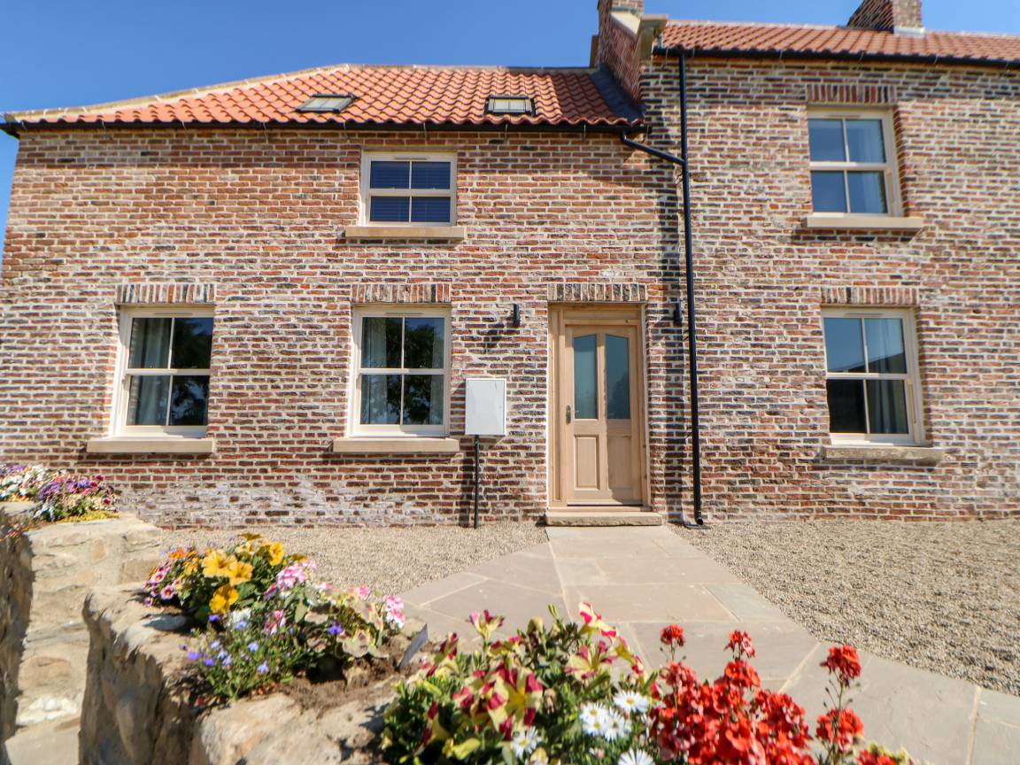 Cottage ∙ 3 Bedrooms ∙ 6 Guests - Northallerton