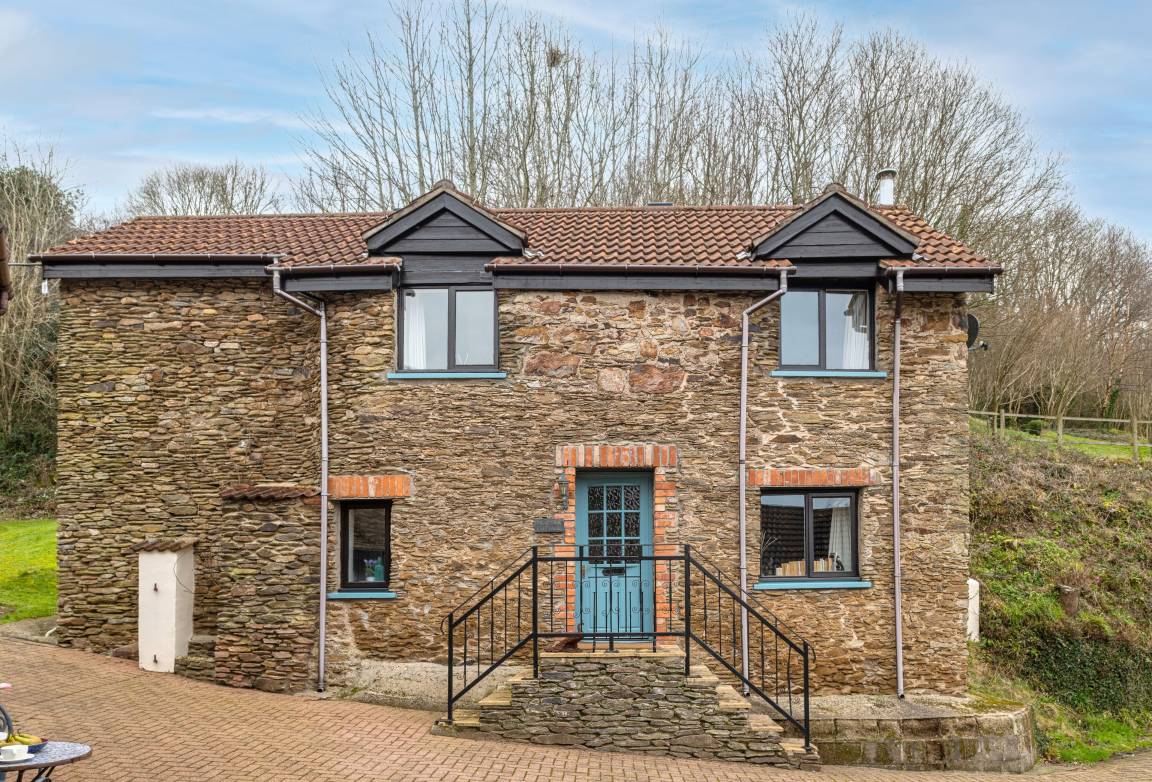 Cottage ∙ 2 Bedrooms ∙ 4 Guests - Combe Martin Bay