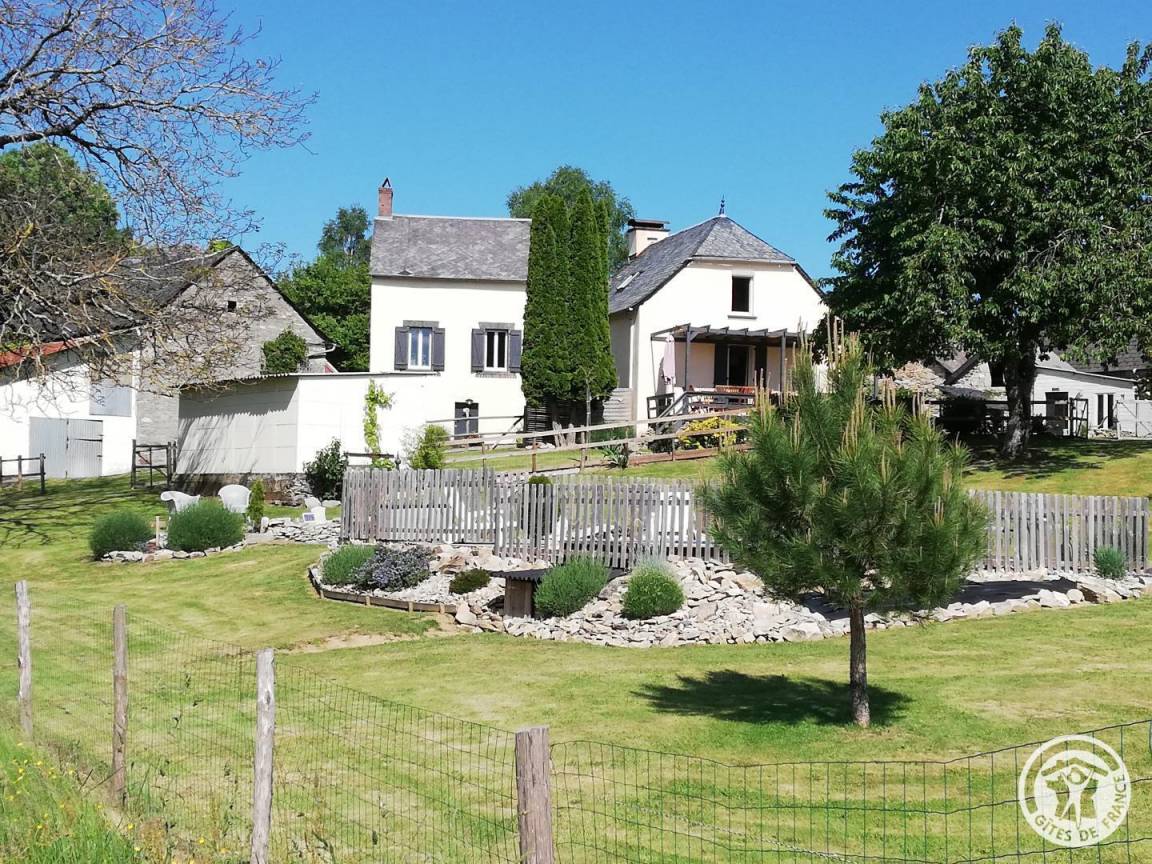 65 M² Gîte ∙ 2 Chambres ∙ 4 Personnes - Corrèze