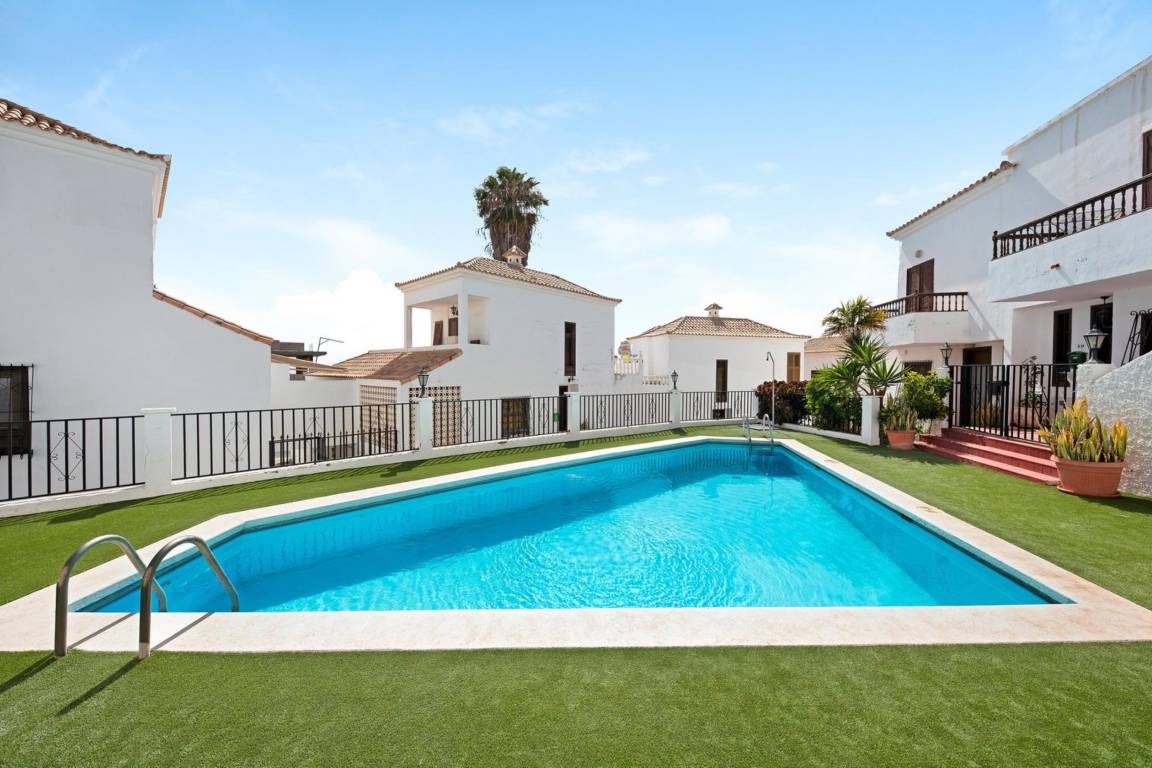 85 M² Maison De Vacances ∙ 2 Chambres ∙ 4 Personnes - Playa de las Américas