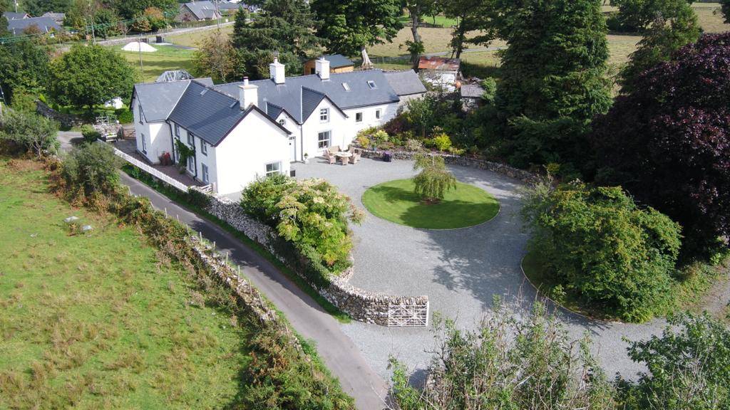 Cottage ∙ 4 Bedrooms ∙ 8 Guests - Gwynedd