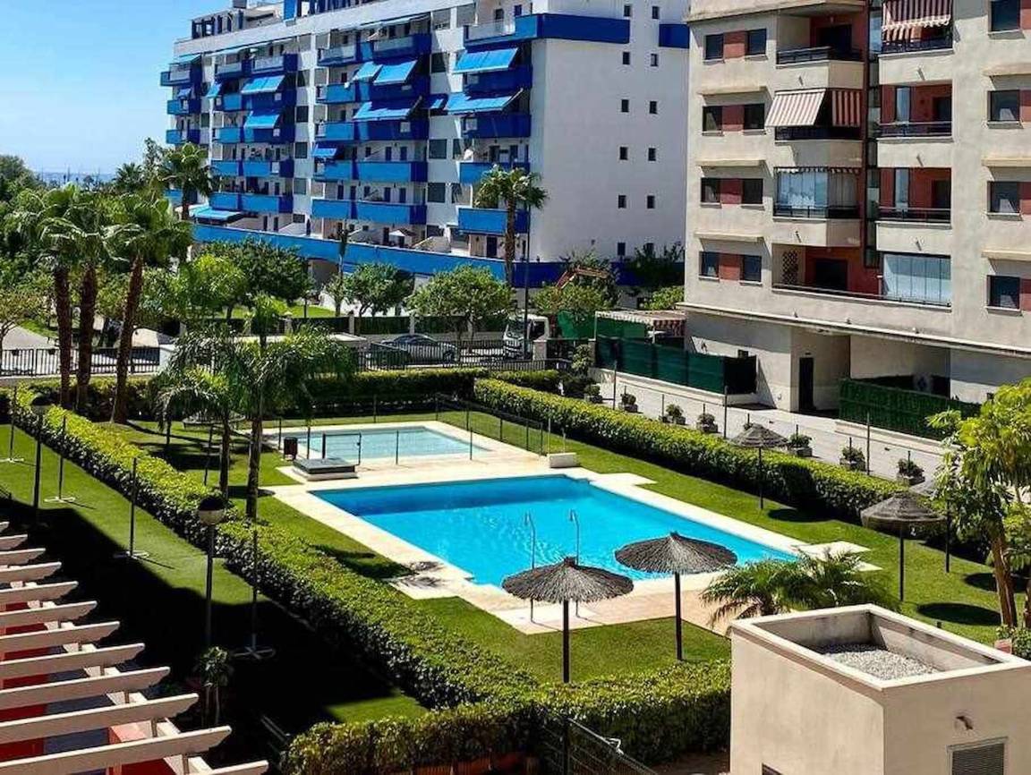 95 M² Ferienwohnung ∙ 3 Schlafzimmer ∙ 6 Gäste - Torre del Mar