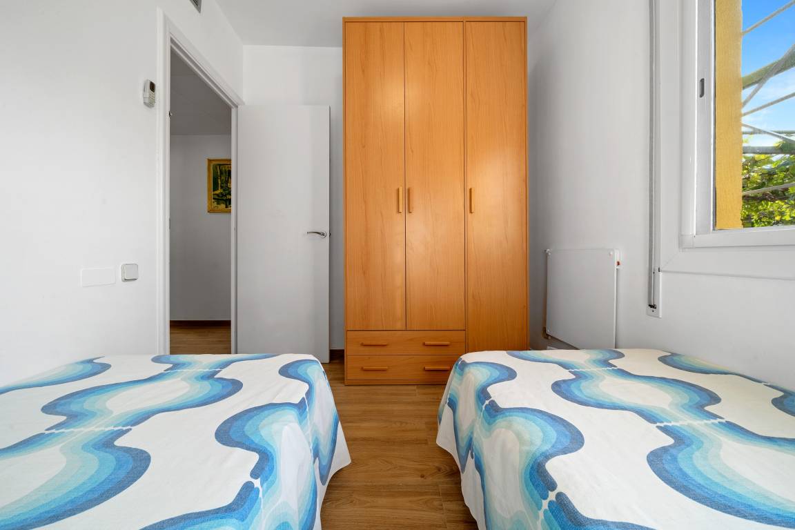 195 M² Villa ∙ 5 Slaapkamers ∙ 13 Gasten - L'Ampolla