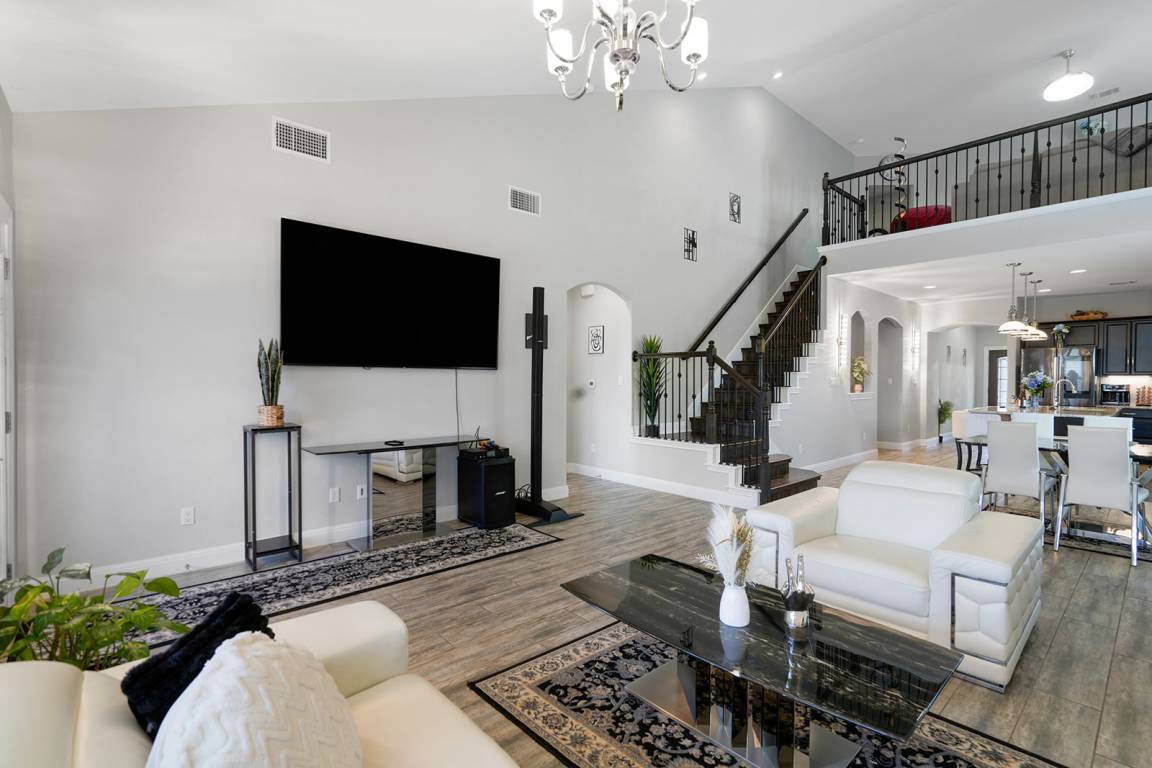 232 M² House ∙ 4 Bedrooms ∙ 10 Guests - Wells Branch Parkway – Austin