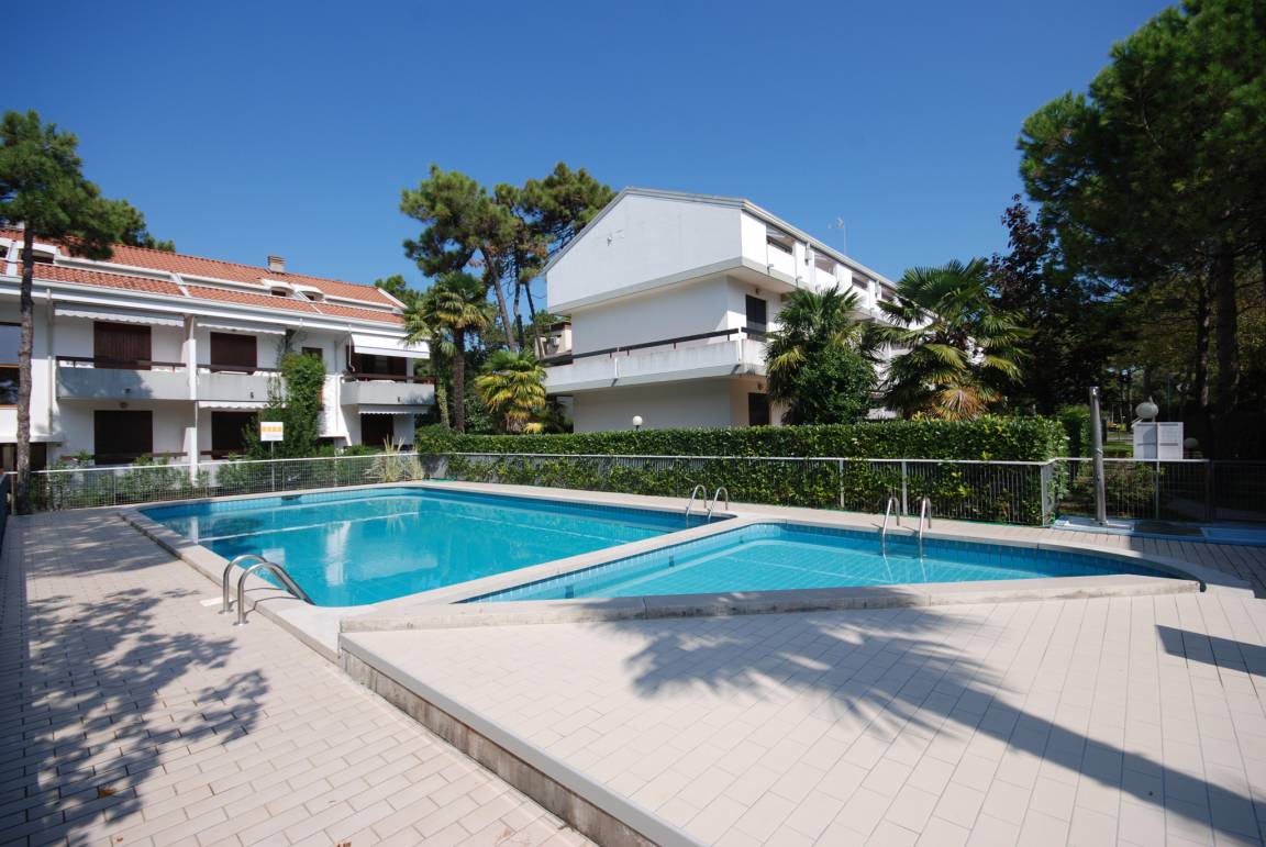 55 M² Apartamento ∙ 2 Habitaciones ∙ 6 Huéspedes - Lignano Sabbiadoro