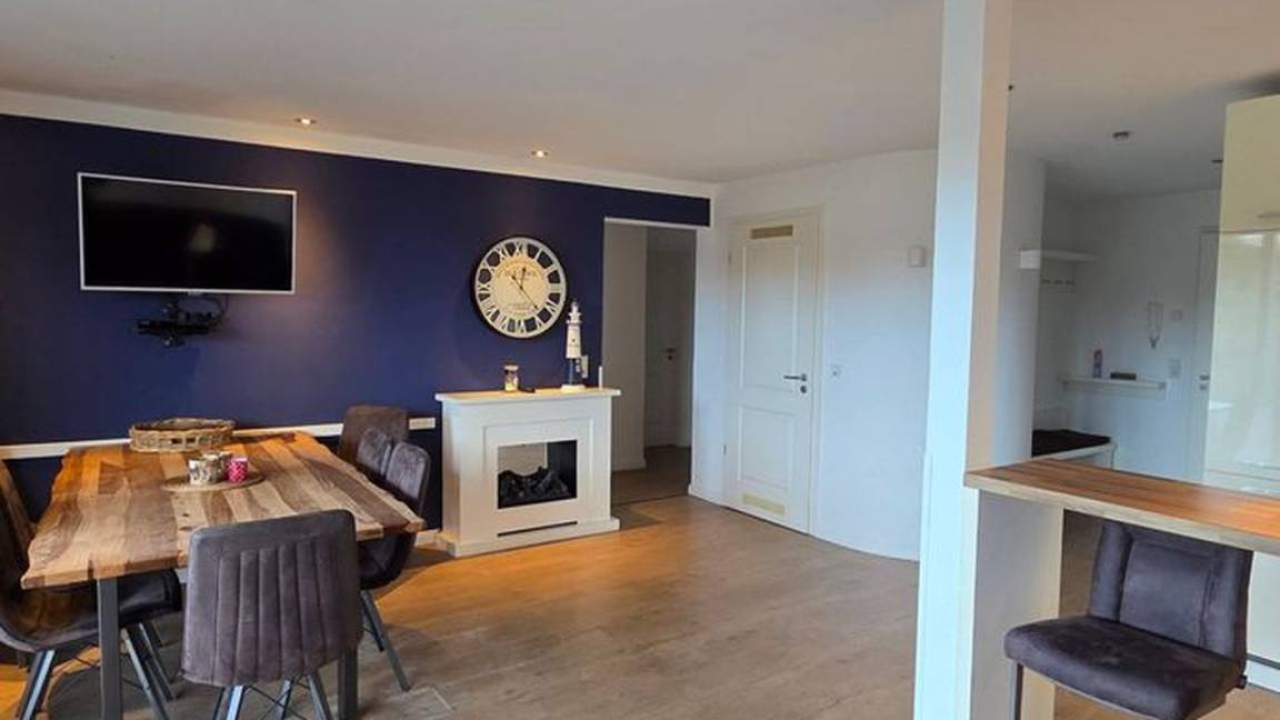 97 M² Ferienwohnung ∙ 3 Schlafzimmer ∙ 8 Gäste - Neuharlingersiel