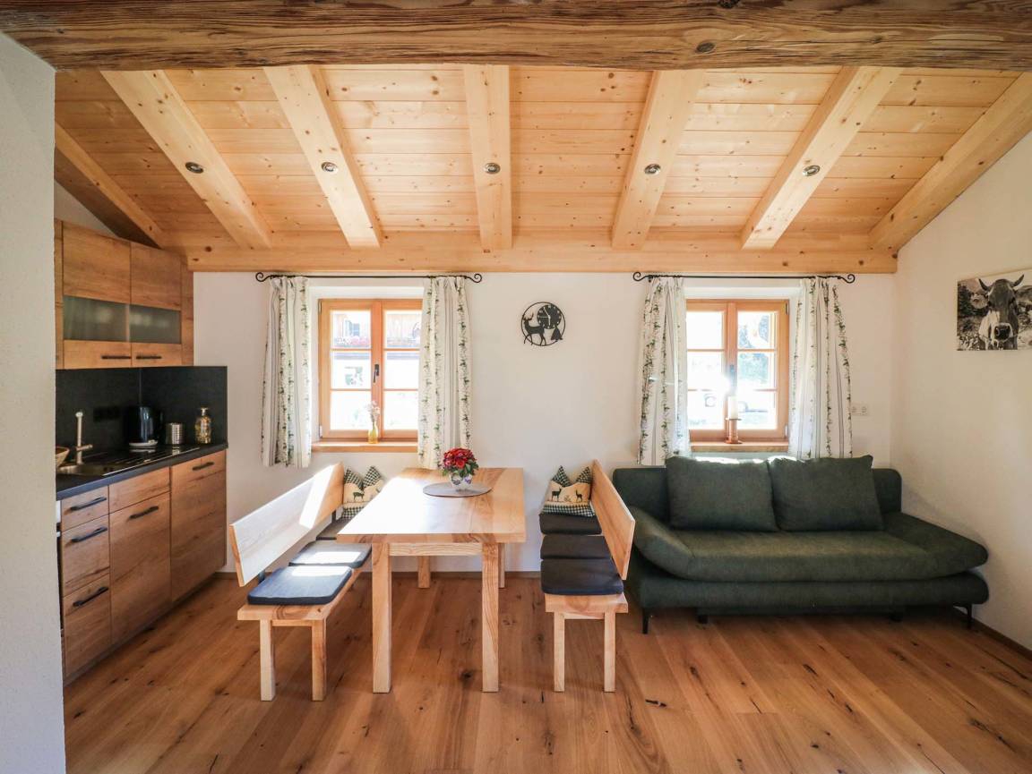 50 M² Ferienwohnung ∙ 5 Gäste - Rosenheim