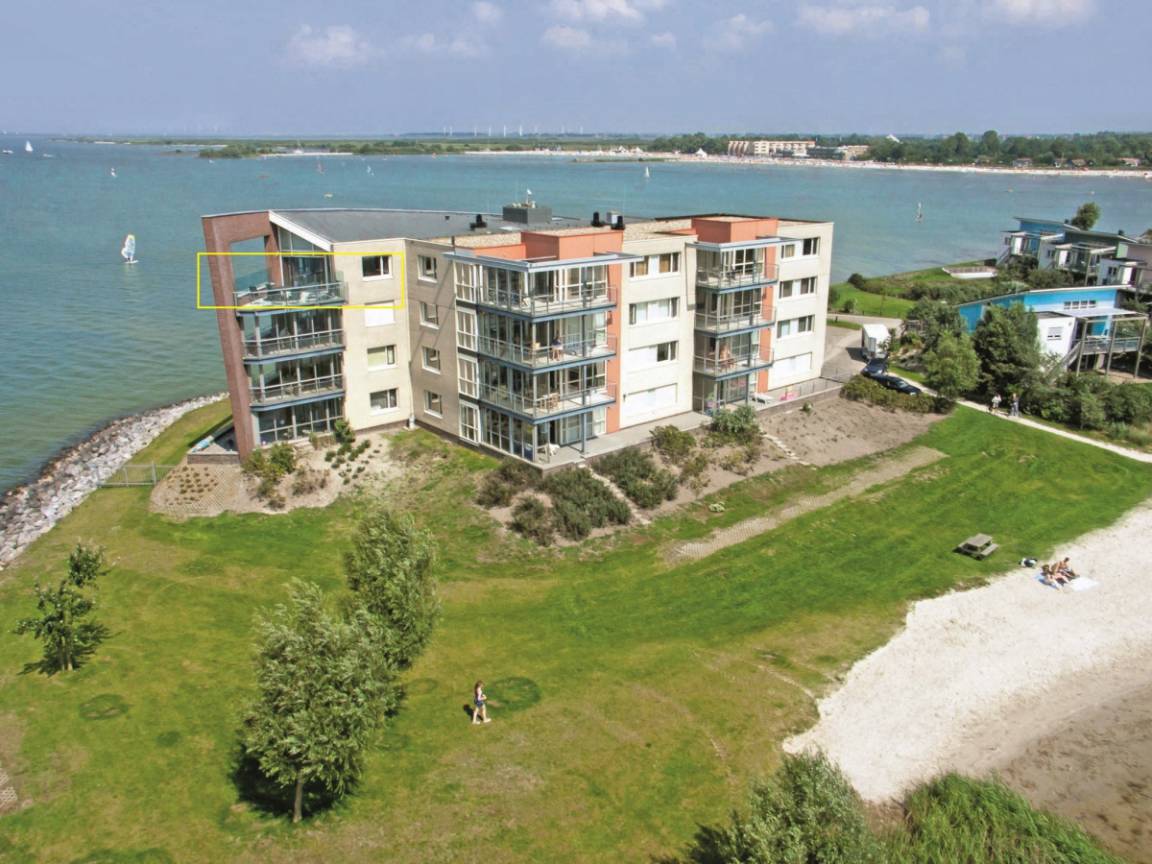 160 M² Ferienhaus ∙ 2 Schlafzimmer ∙ 4 Gäste - Makkum