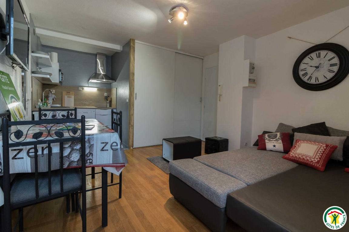 28 M² Gîte ∙ 1 Bedroom ∙ 3 Guests - Les
