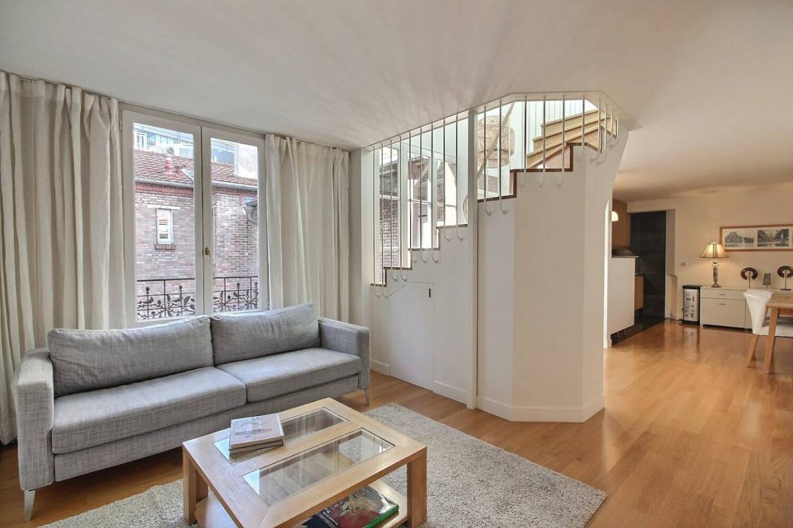 73 M² Apartment ∙ 1 Bedroom ∙ 4 Guests - Versailles