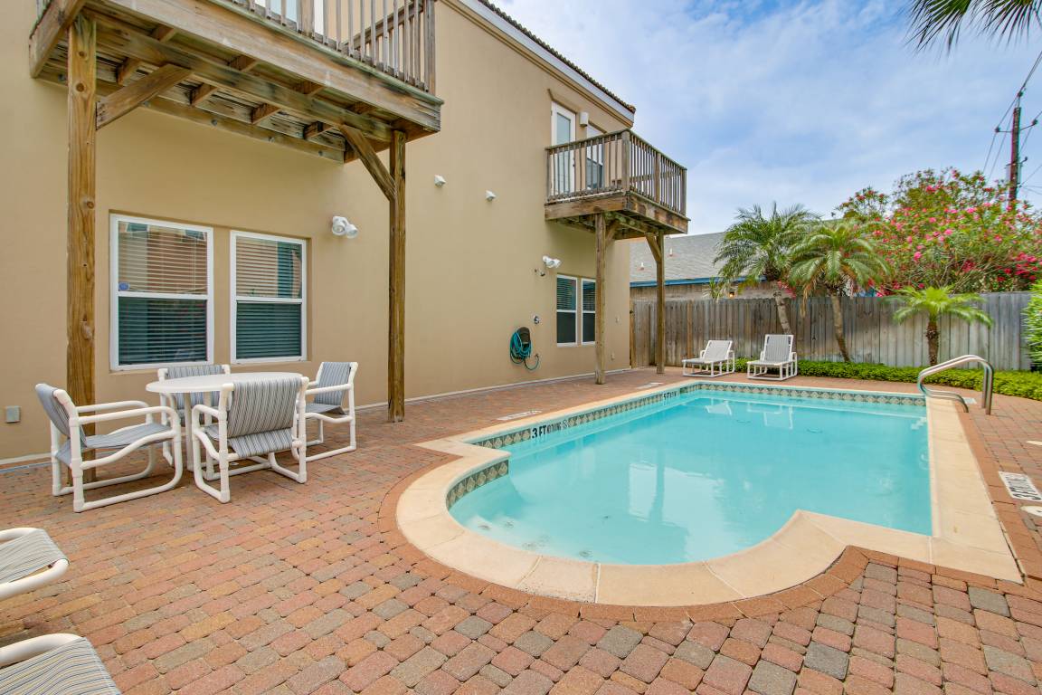 92 M² Apartment ∙ 2 Bedrooms ∙ 6 Guests - Port Isabel, TX