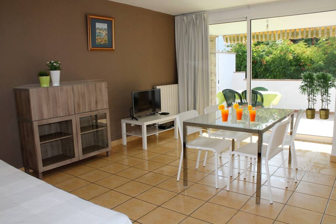 45 M² Ferienhaus ∙ 1 Schlafzimmer ∙ 4 Gäste - Palamós