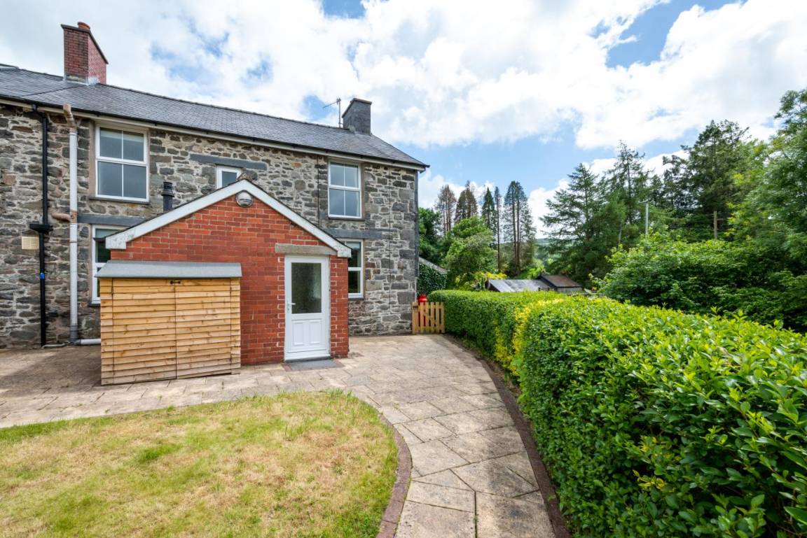 Landhaus ∙ 4 Schlafzimmer ∙ 6 Gäste - Machynlleth