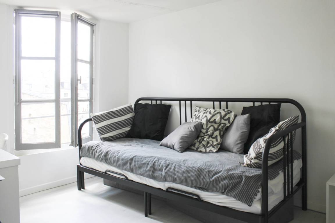 14 M² Studio ∙ 2 Personnes - Ibis Versailles Château