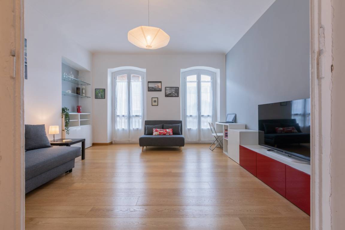 104 M² Appartement ∙ 2 Chambres ∙ 6 Personnes - Turin