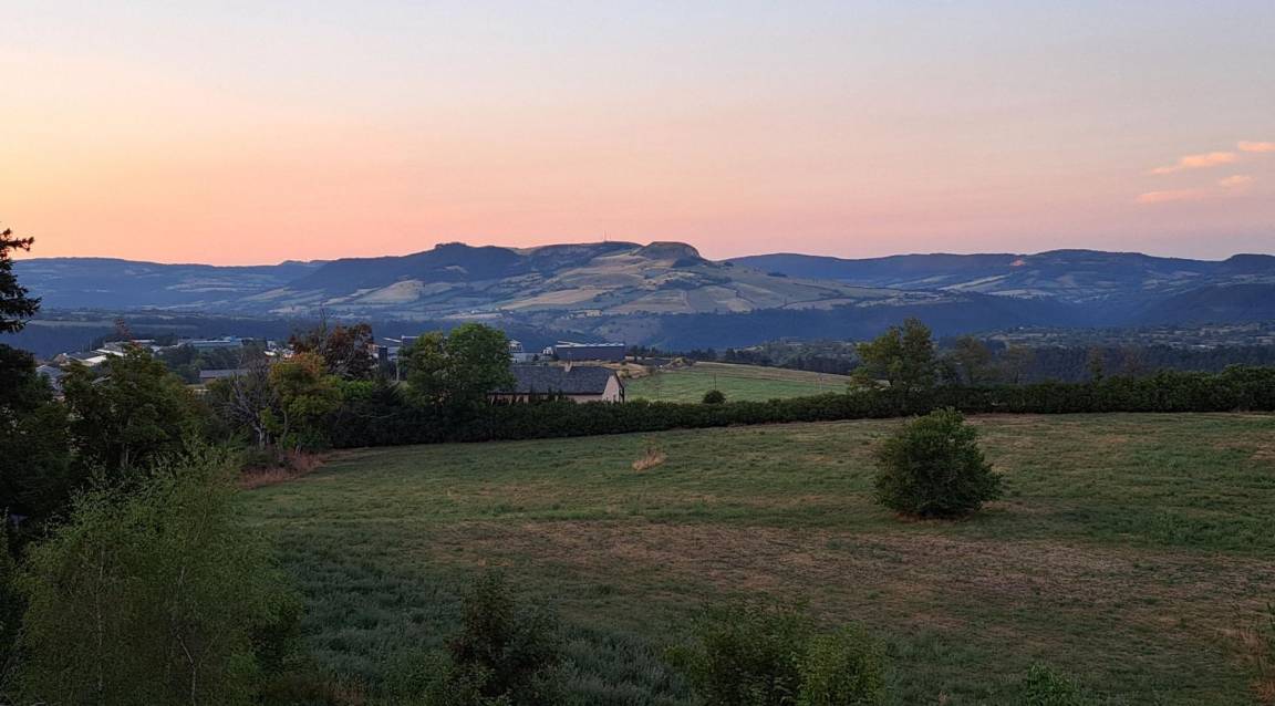 125 M² Gîte ∙ 3 Chambres ∙ 6 Personnes - Lac du Moulinet