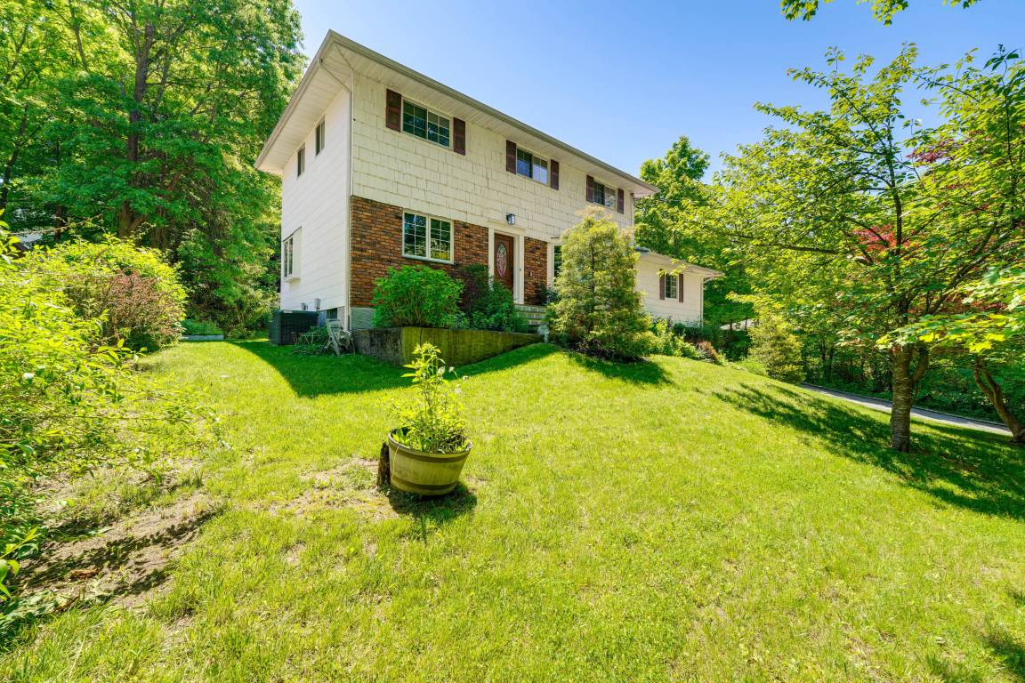 260 M² House ∙ 5 Bedrooms ∙ 11 Guests - Yorktown, NY