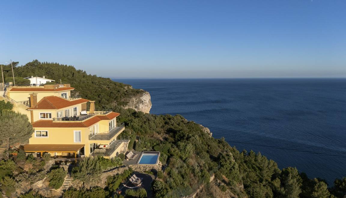 650 M² Villa ∙ 4 Schlafzimmer ∙ 8 Gäste - Sesimbra