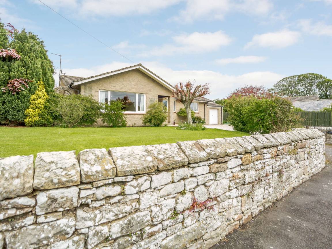 Cottage ∙ 3 Bedrooms ∙ 6 Guests - Alnwick