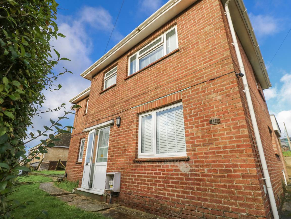 Cottage ∙ 5 Bedrooms ∙ 10 Guests - Fareham