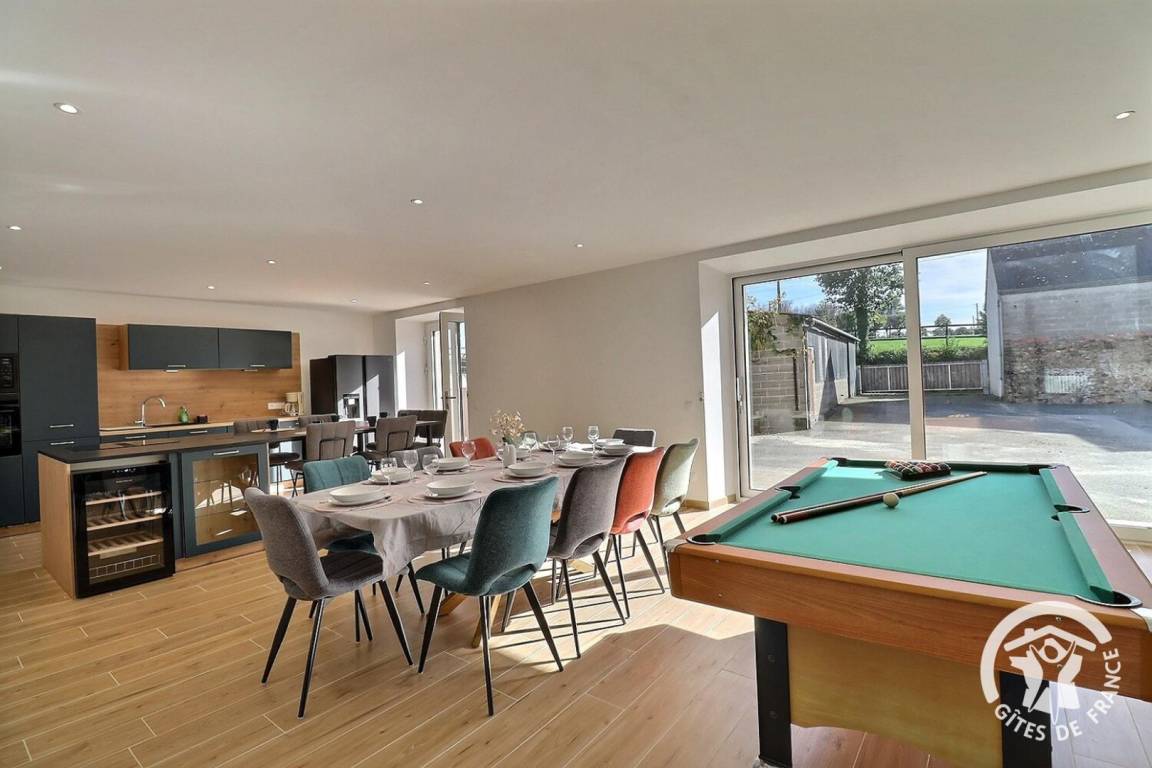 180 M² Gîte ∙ 5 Camere Da Letto ∙ 10 Ospiti - Vitré