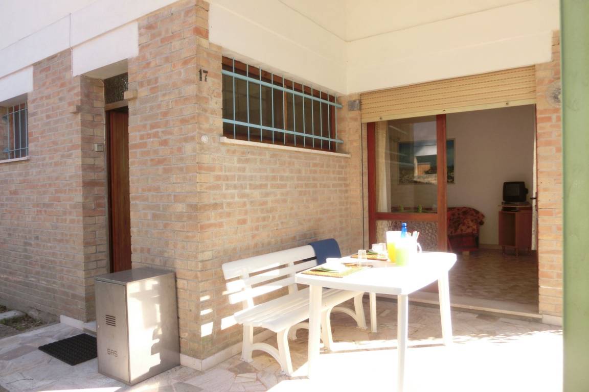 60 M² Villa ∙ 4 Schlafzimmer ∙ 8 Gäste - Caorle