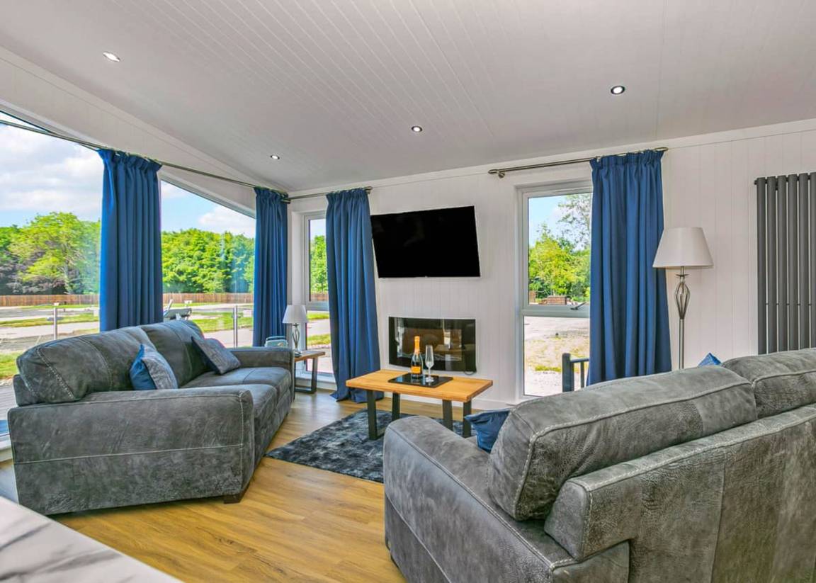 50 M² Chalet ∙ 2 Bedrooms ∙ 4 Guests - Fife