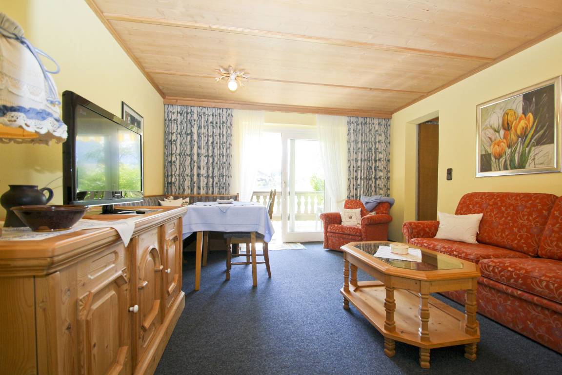 55 M² Apartment ∙ 2 Guests - Traunstein