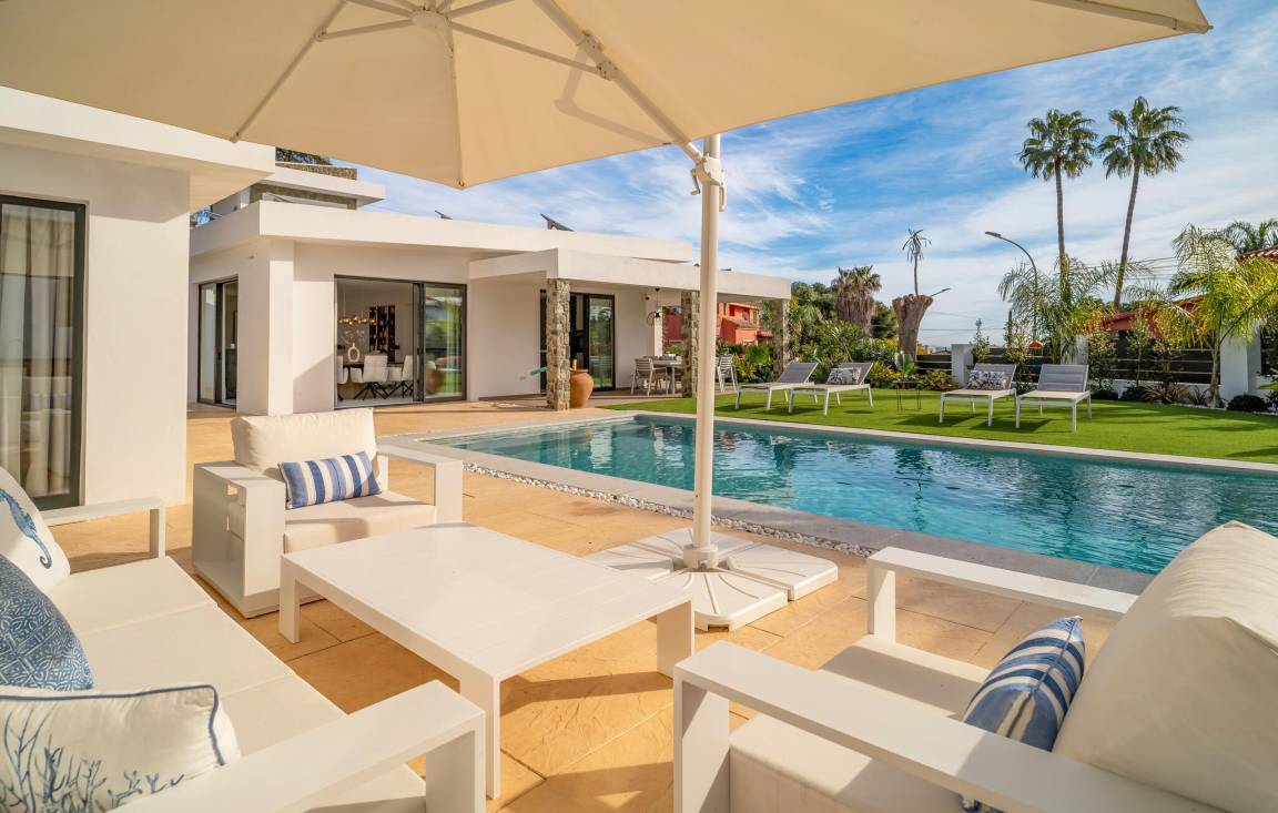 360 M² Maison De Vacances ∙ 6 Chambres ∙ 12 Personnes - Torremolinos