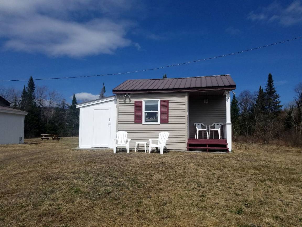 House ∙ 1 Bedroom ∙ 2 Guests - New Hampshire